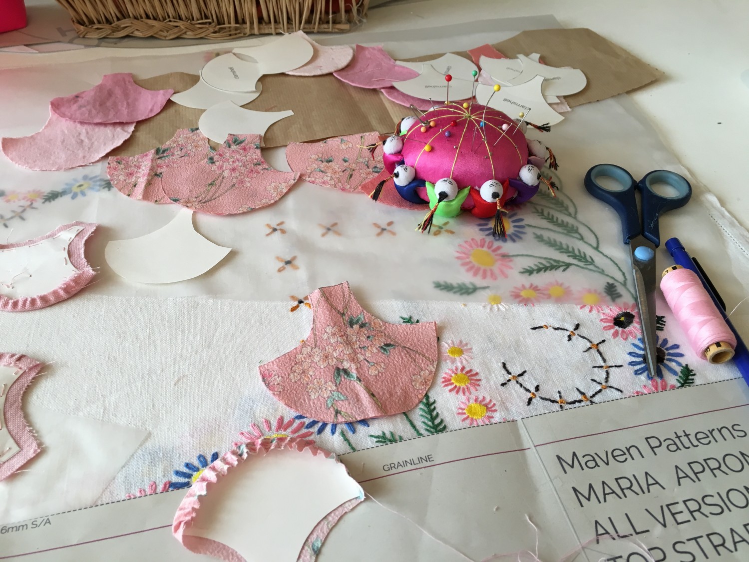 She sells sea-shells on the sea-shore… – Maria Thomas Textiles